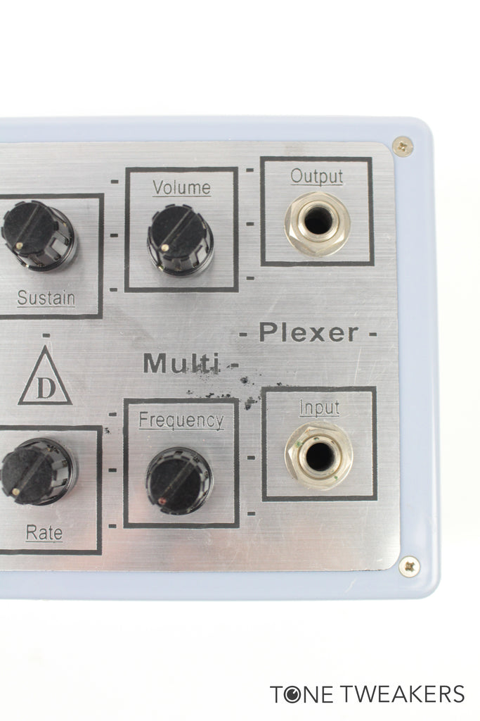 D-Lab Electronics Multi-Plexer For Sale – Tone Tweakers Inc.