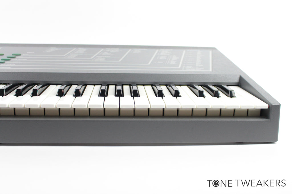 Emu Emax Keyboard For Sale – Tone Tweakers Inc.