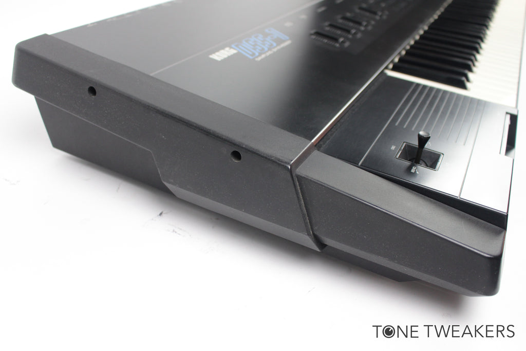 Korg DSS-1 Sampling Synthesizer For Sale Original Box and Sound Disks ...