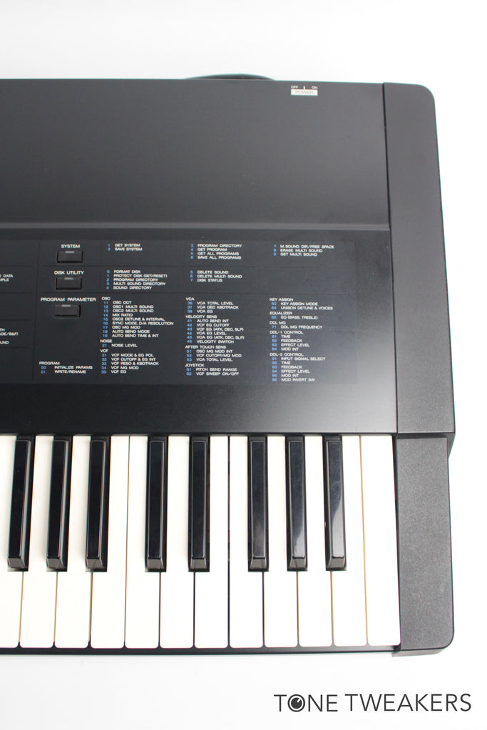 Korg DSS-1 Sampling Synthesizer For Sale Original Box and Sound Disks ...