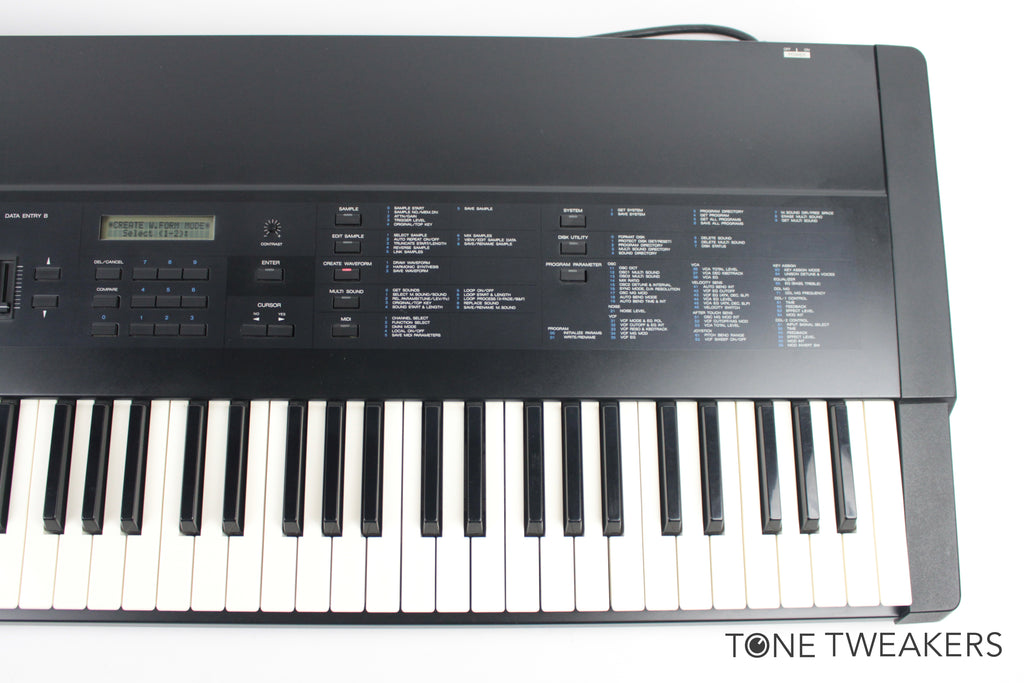 Korg DSS-1 Sampling Synthesizer For Sale Original Box and Sound Disks ...