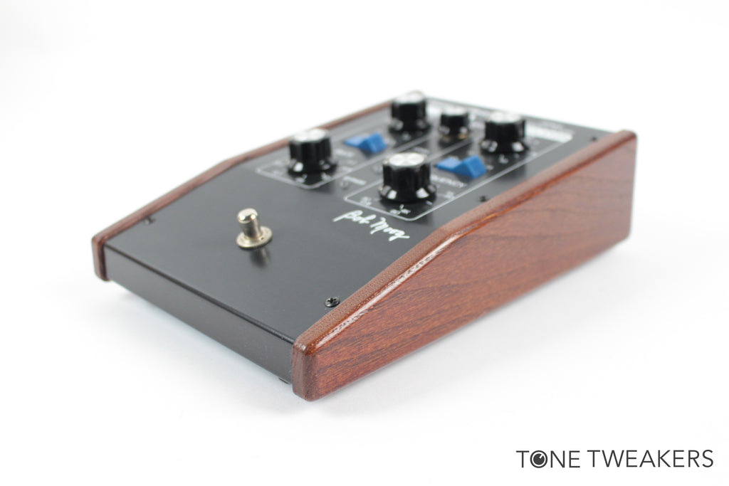 Moog Moogerfooger Ring Modulator MF-102 For Sale in Original Box – Tone ...