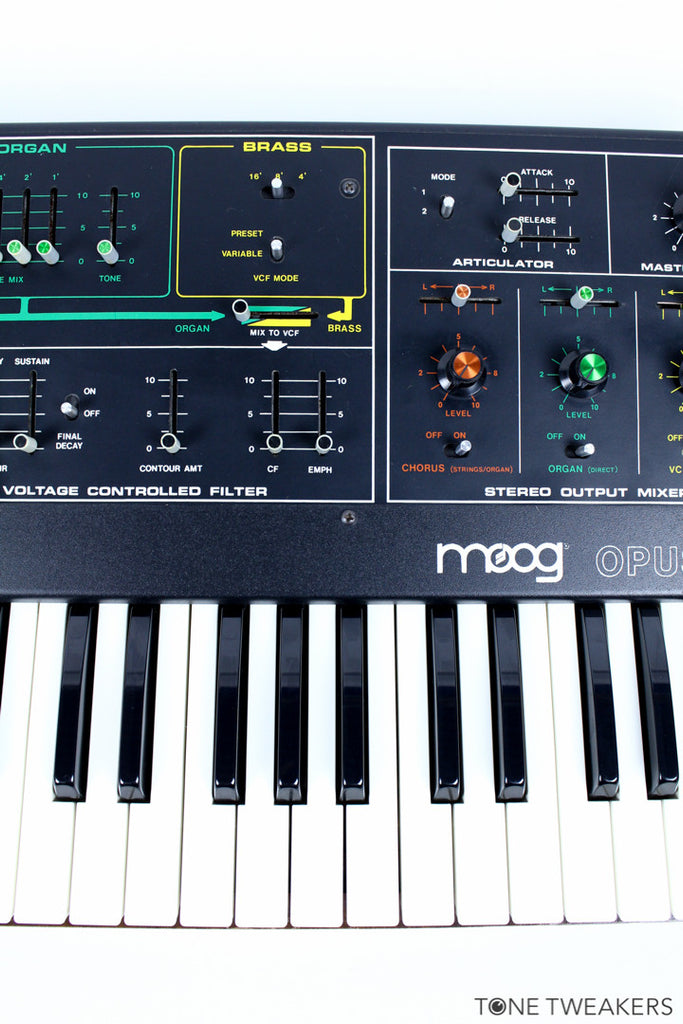 Moog Opus 3 For Sale 434x – Tone Tweakers Inc.